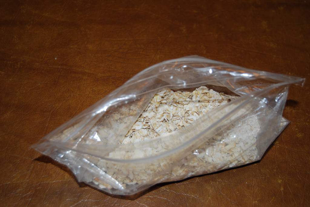 MYO:Homemade Oatmeal Packages | Frugal Family Home