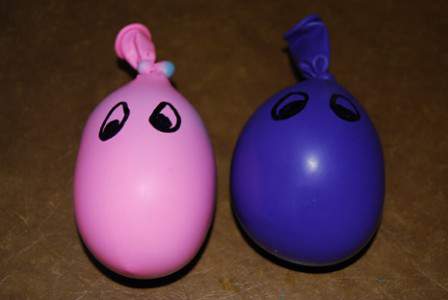 Busy Bag Idea: Wacky Sacks | Frugal Family Home